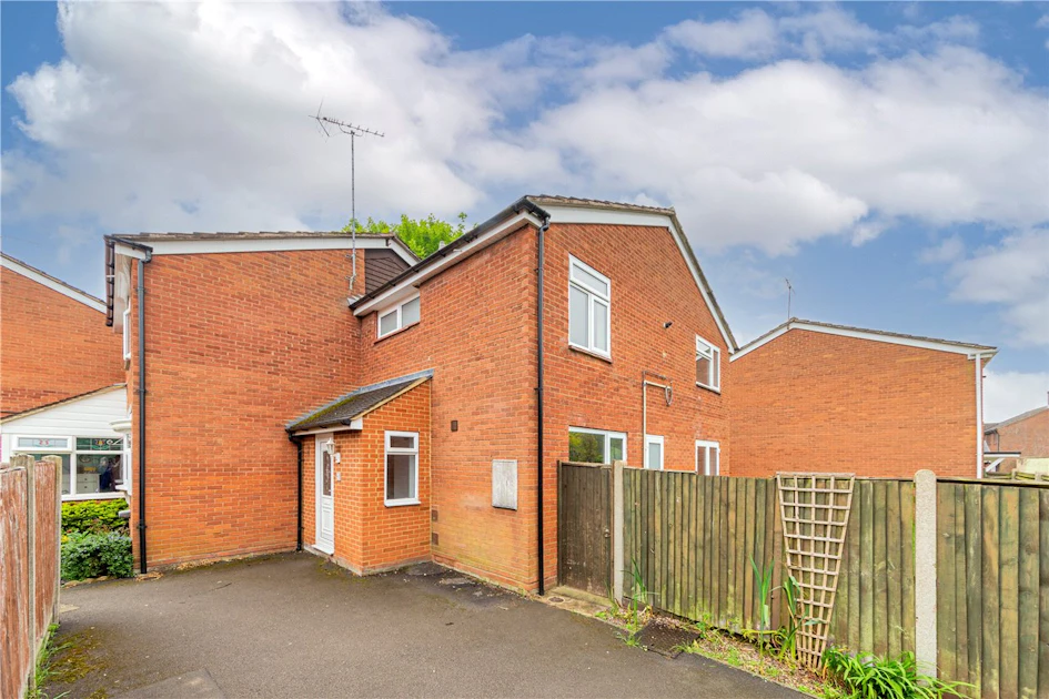 Roman Way, Markyate, Hertfordshire, AL3 8LY | Ashtons