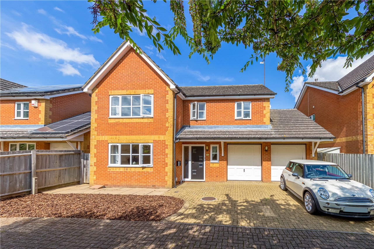 Cumberland Drive, Redbourn, St. Albans, AL3 7PG | Ashtons