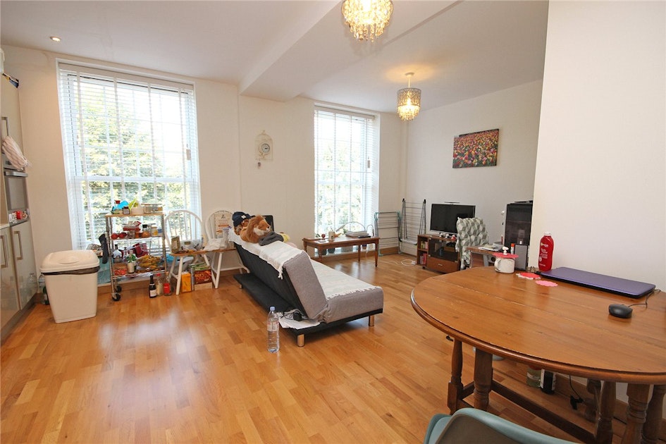 Windsor House, Howardsgate, Welwyn Garden City, Hertfordshire, AL8 6DJ ...